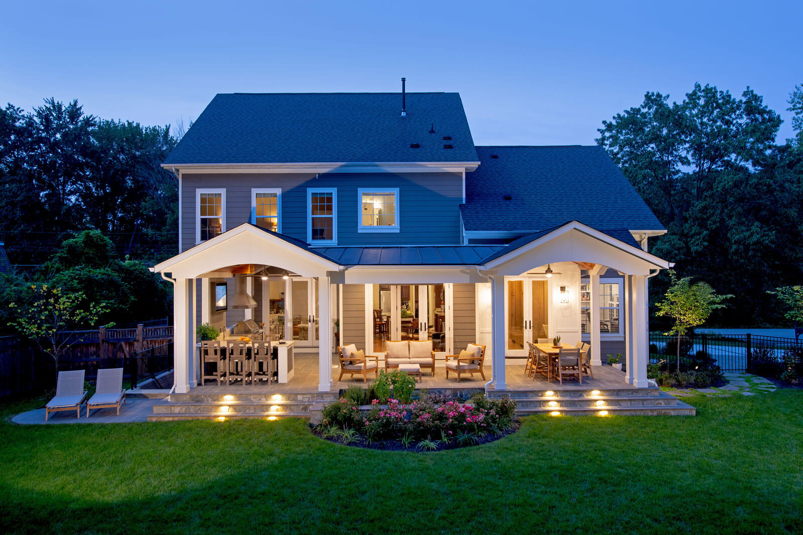 Rear Yard Connection for Parents - Sun Design