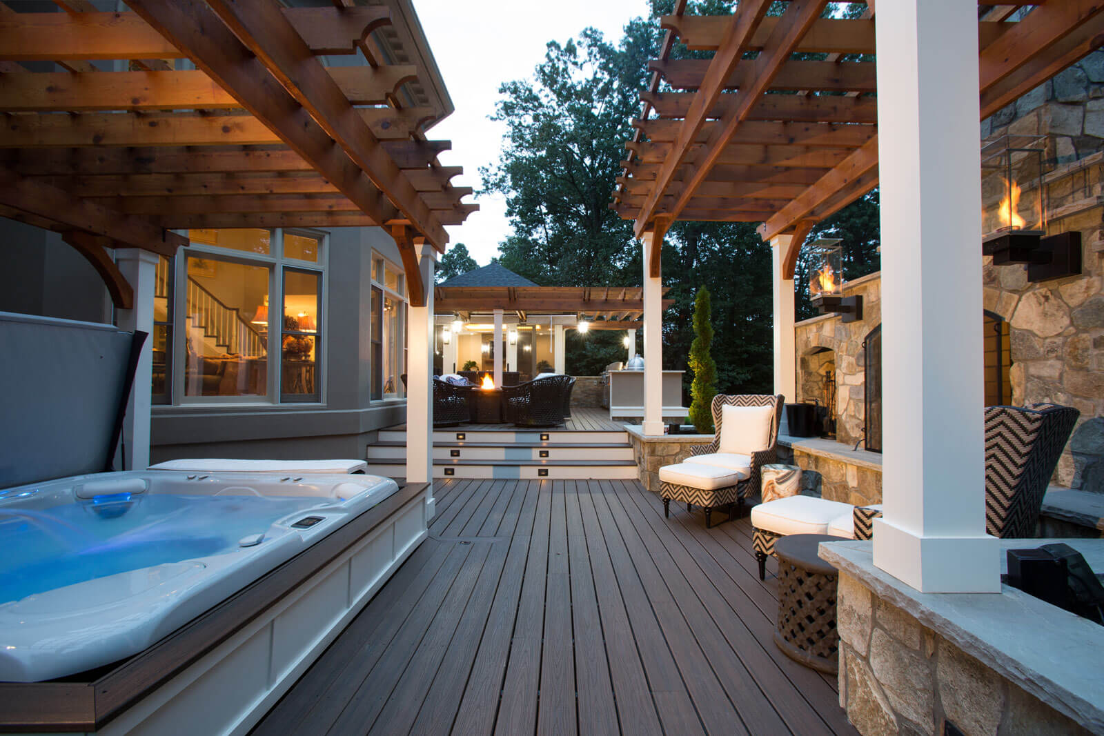 Bringing the Indoors Out - Sun Design