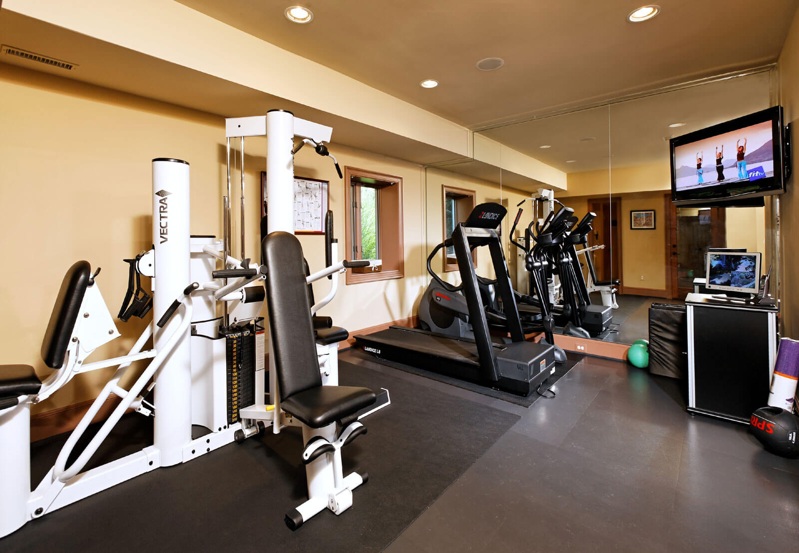 Indoor Pool + Gym - Sun Design